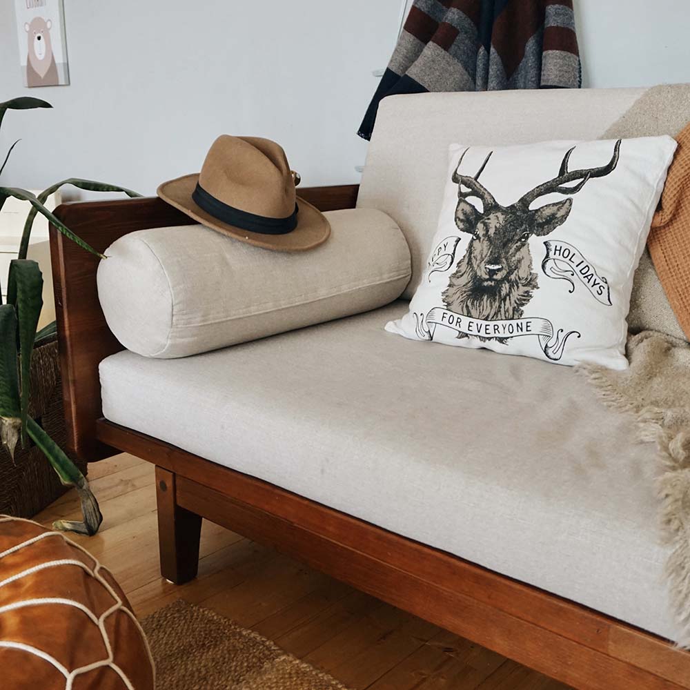 D'House Interior - Official Website