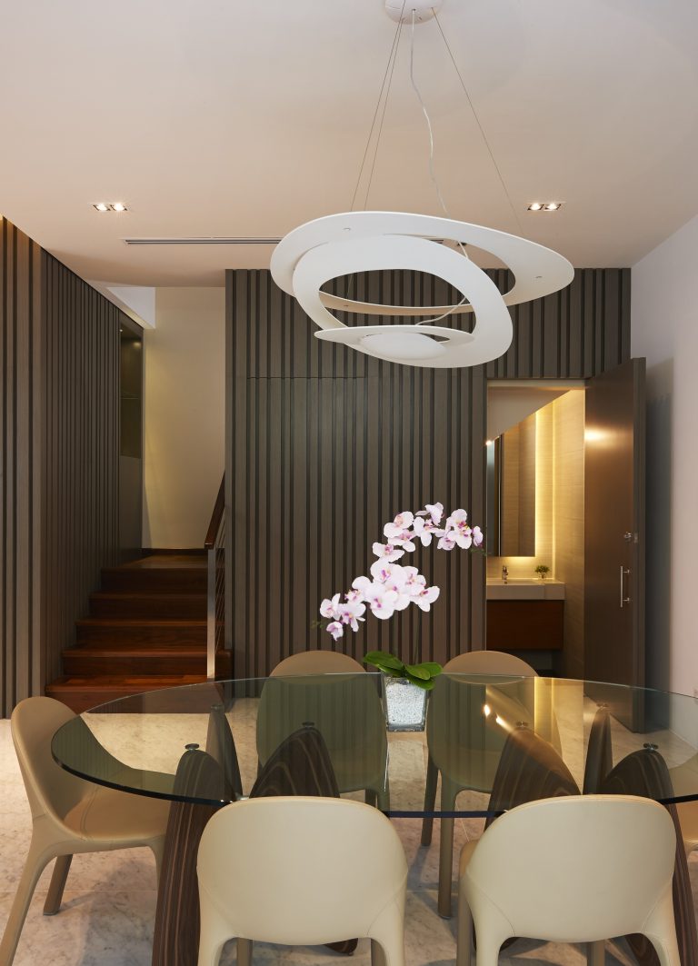 D'House Interior - Official Website